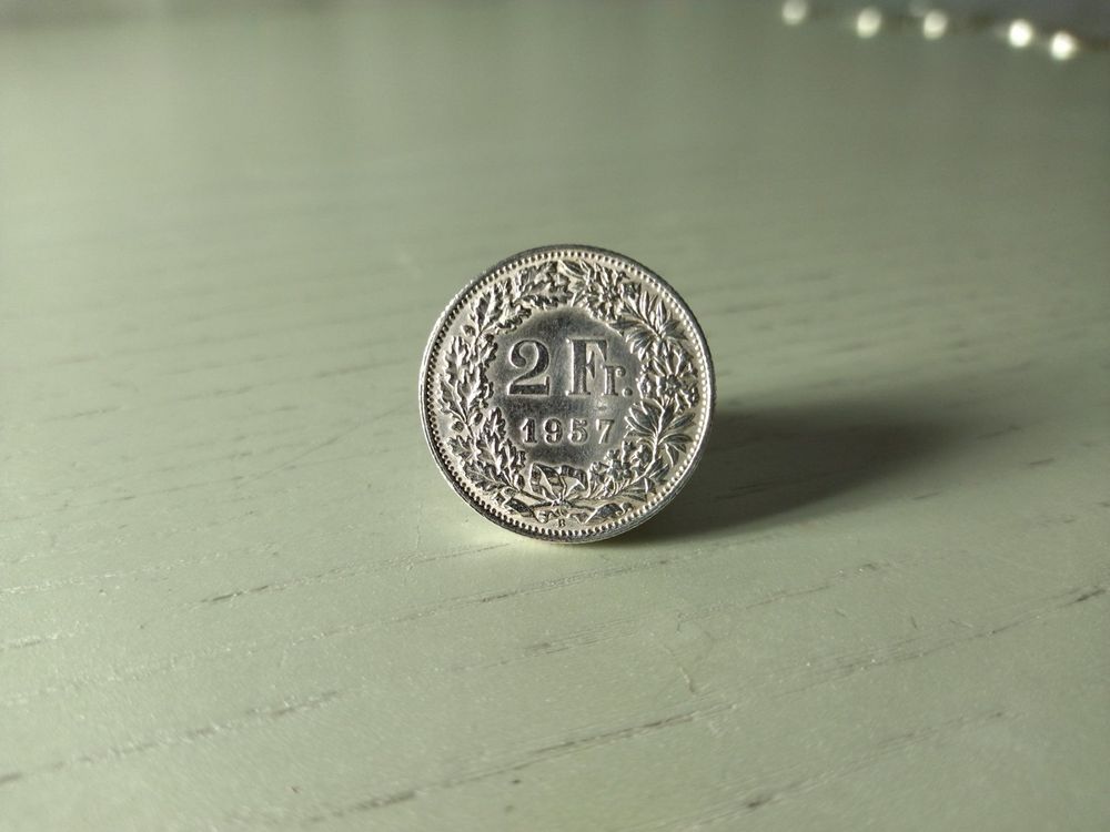 MÜNZE 1957 2 FRANKEN HELVETIA SCHWEIZ (Gebraucht) in Zug für CHF 4 – mit Lieferung auf Ricardo ...