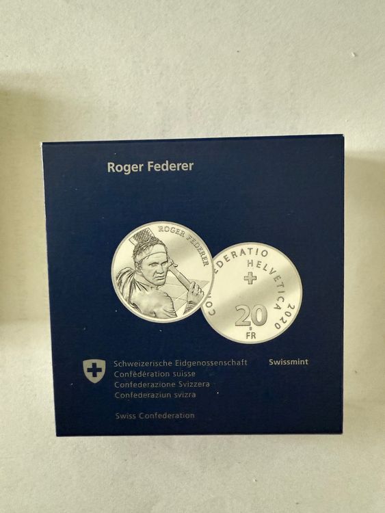 Roger Federer 2020 (Neu und originalverpackt) in Winznau für CHF 90 – nur Abholung auf Ricardo ...