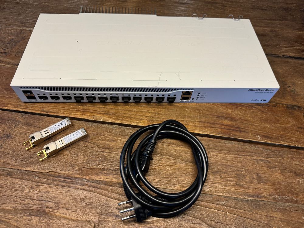 Router Mikrotik CCR2004-1G-12S+2XS 13x 10Gbit/s! (Gebraucht) in Kloten ...
