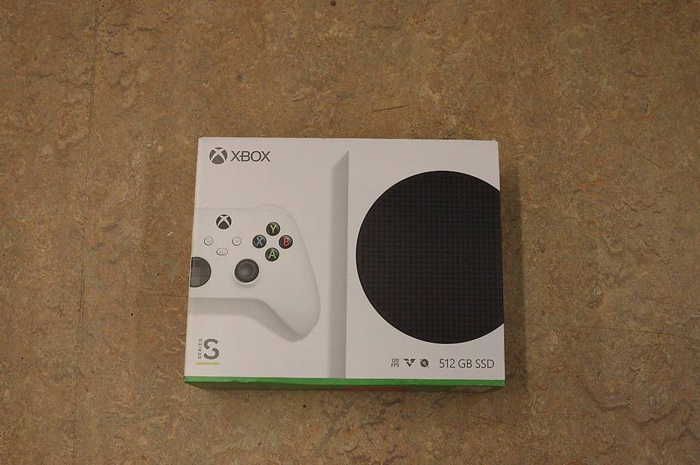 XBox S Series 512GB SSD (Neu und originalverpackt) in Siebnen für CHF ...