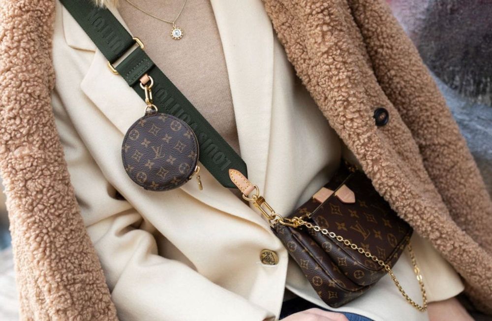 ️ LOUIS VUITTON Multi Pochette MNG Canvas (Neu (gemäss Beschreibung)) in Steinhausen für CHF ...