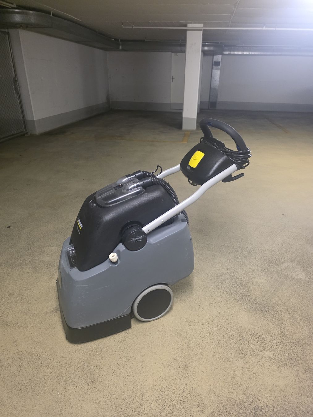 Kärcher BRC 45/45 C Teppichreinigungsmaschine#CLEANFIX TASKI (Gebraucht ...