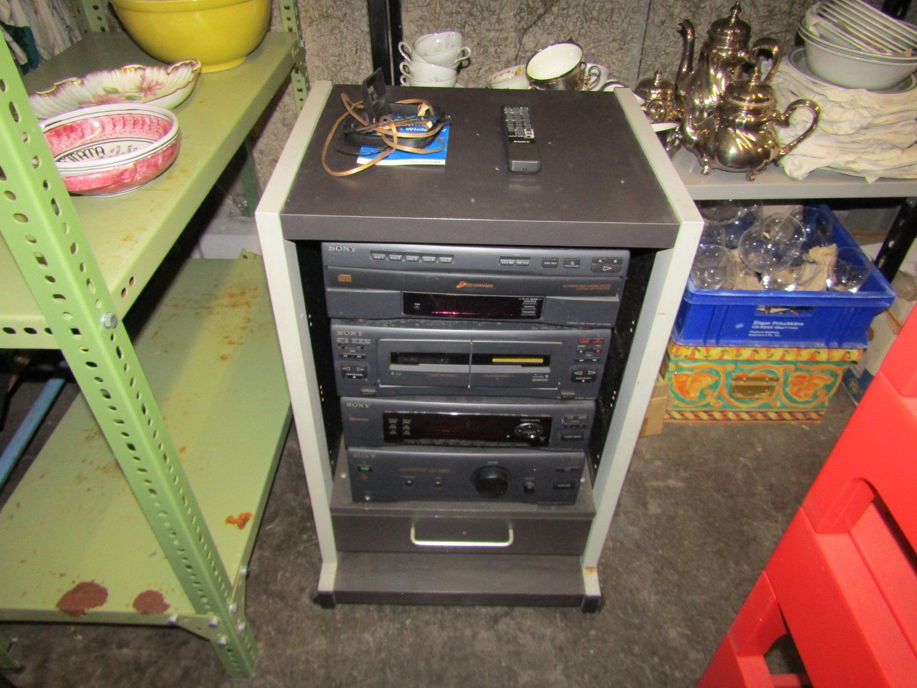 Sony Hi Fi Stereo Anlage mit allen Geräten und dem Rack (Defekt) in ...