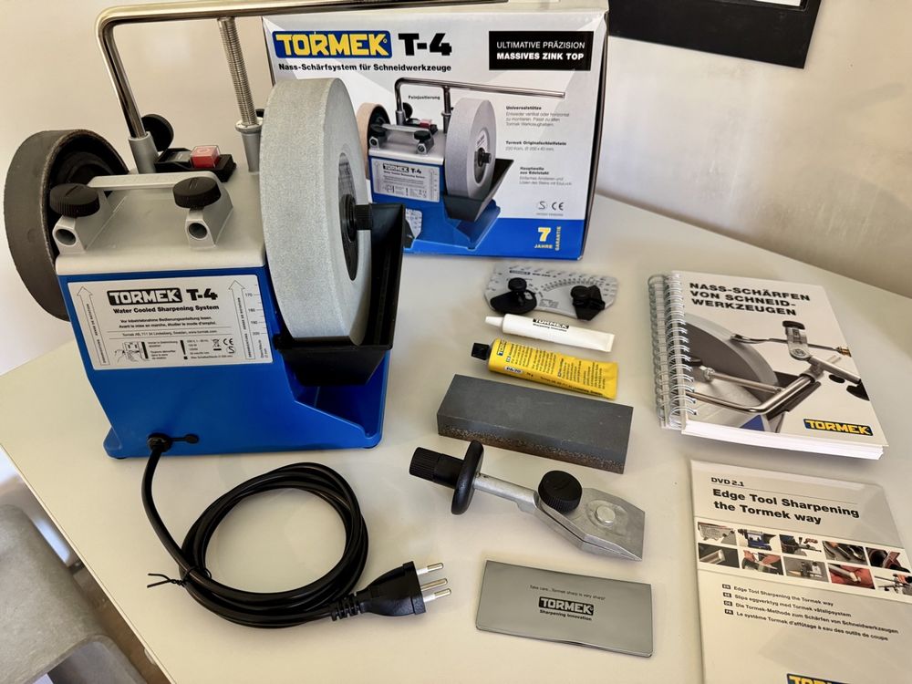 Tormek T-4 Nass-Schleifmaschine, Top Zustand, Komplett (Gebraucht) in ...