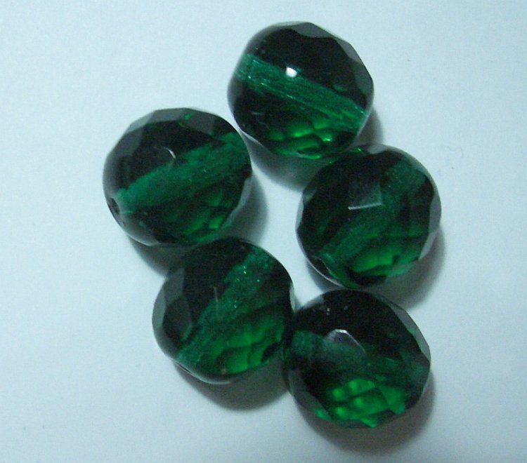 Glasperlen Grün 12 mm (Neu und originalverpackt) in Gunzwil für CHF 1.5 – mit Lieferung auf ...