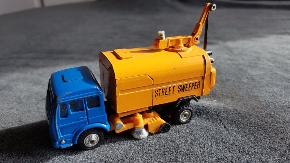 Shinsei Mini Power 4333 MERCEDES BENZ STREET SWEEPER | Kaufen auf Ricardo