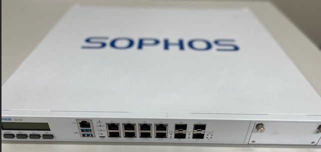 Sophos UTM SG330 rev. 2 (Gebraucht) in Widnau für CHF 300 – mit Lieferung auf Ricardo kaufen
