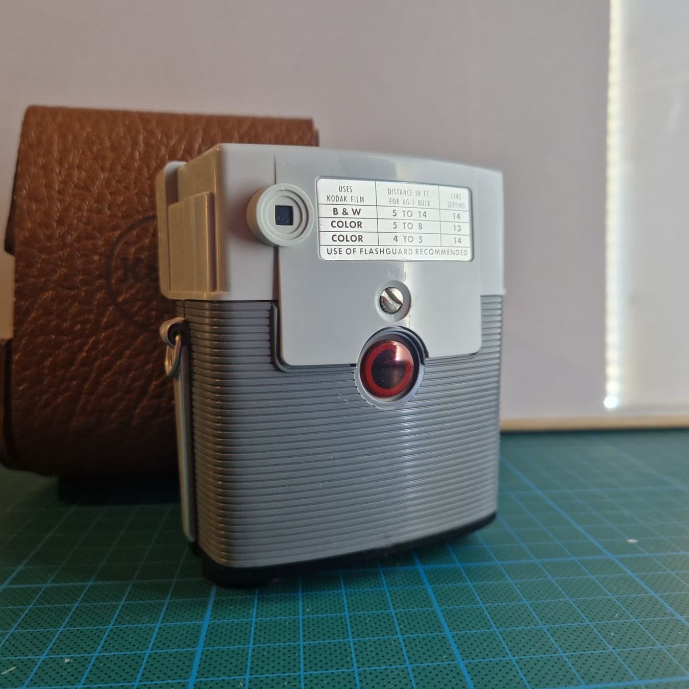 Kodak Brownie Starmite Appareil Photo Vintage + Pellicule (D'occasion ...