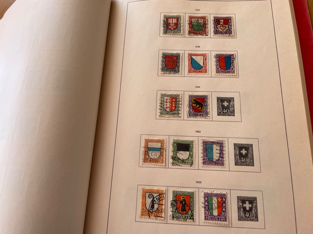 Ancien alb. 45 p. de timbres, dès 1871, dès 1.- (Gebraucht) in Sonceboz ...