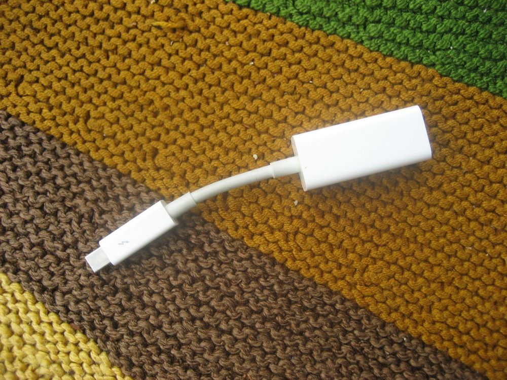 Apple Adapter Model A1433 EMC 2590 Thunderbolt Port-Ethernet (Gebraucht ...
