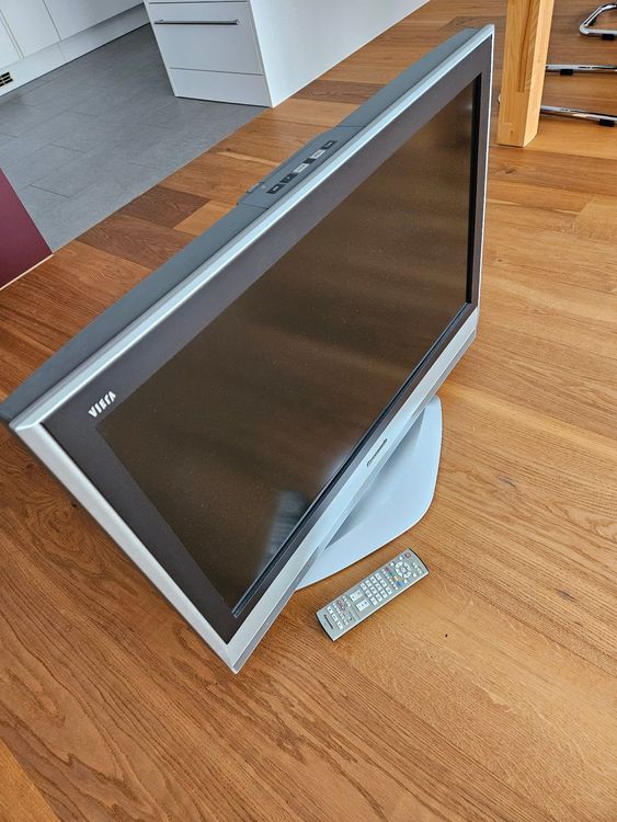 PANASONIC Viera LCD-TV TX-32LX60F inkl. Fernbedienung | Kaufen auf Ricardo