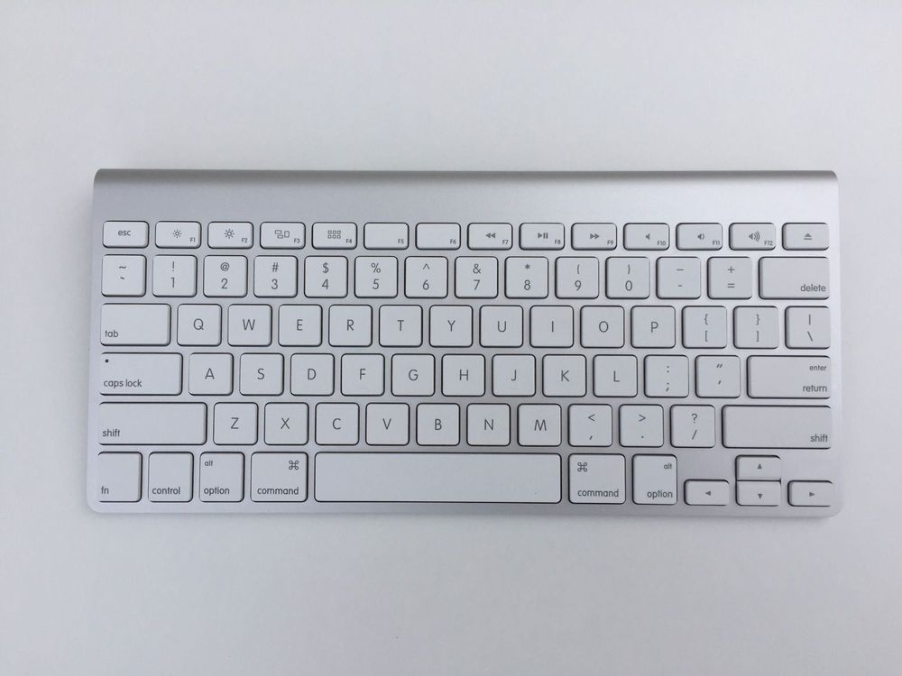 Apple Wireless Keyboard, USA Layout (Neu (gemäss Beschreibung)) in ...