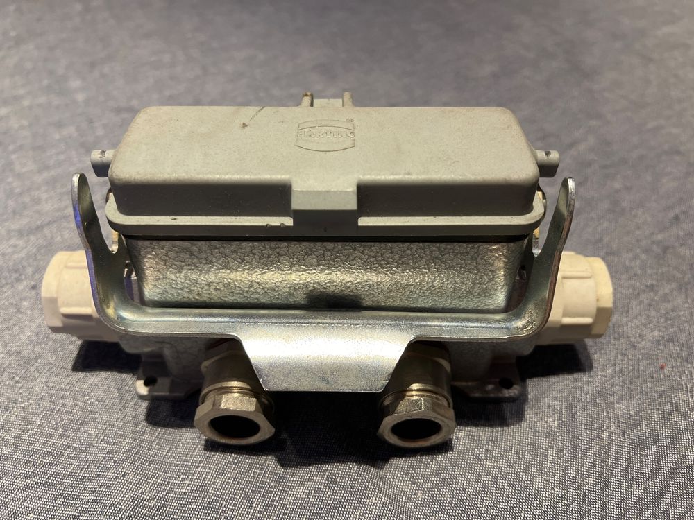 HARTING Gehäuse AB 1.- (Gebraucht) in Wittnau für CHF 1 – mit Lieferung ...