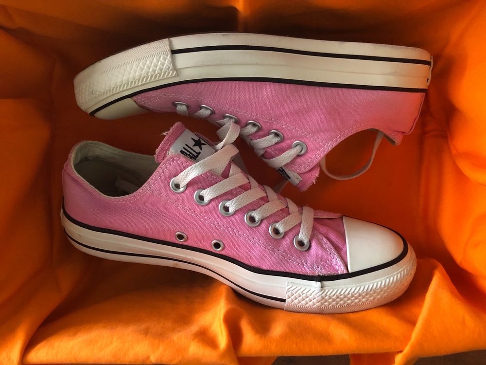 CONVERSE ALL-STAR, GR. 38, ROSA, STOFF, KULT (Gebraucht) in Zürich für CHF 26.5 – mit Lieferung ...