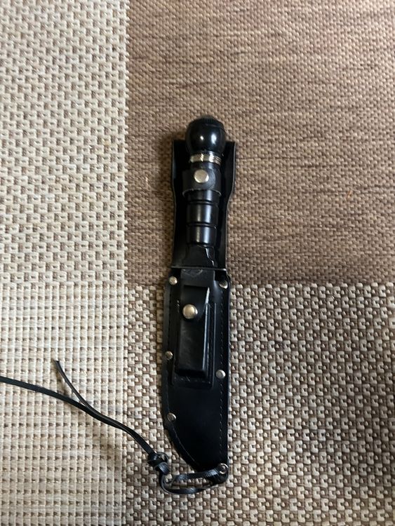 Survival Knife with Compass & Leather Sheath | Kaufen auf Ricardo