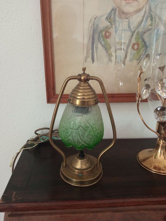 Antike Jugenstil Tischlampe Messing , mundgeblasener Schirm (Gebraucht) in Gerlafingen für CHF ...