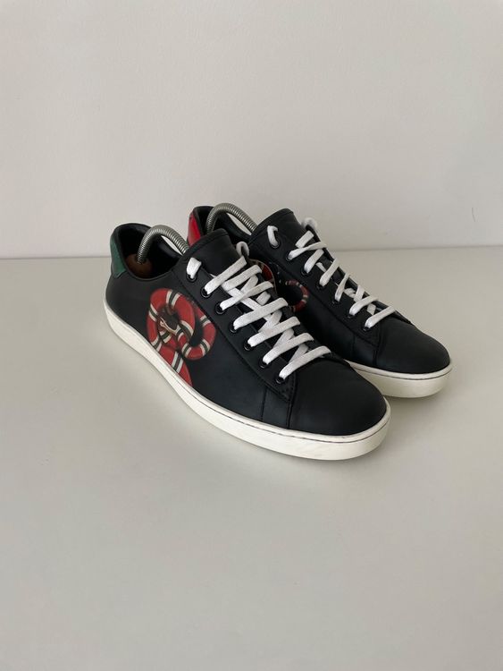 Gucci Black Snake Runway Low Top Sneakers | Kaufen auf Ricardo