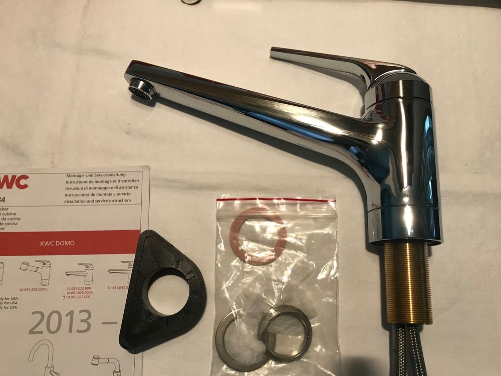 KWC Küchenmischer DOMO, schwenkbarer Auslauf (Neu und originalverpackt) in Winterthur für CHF ...