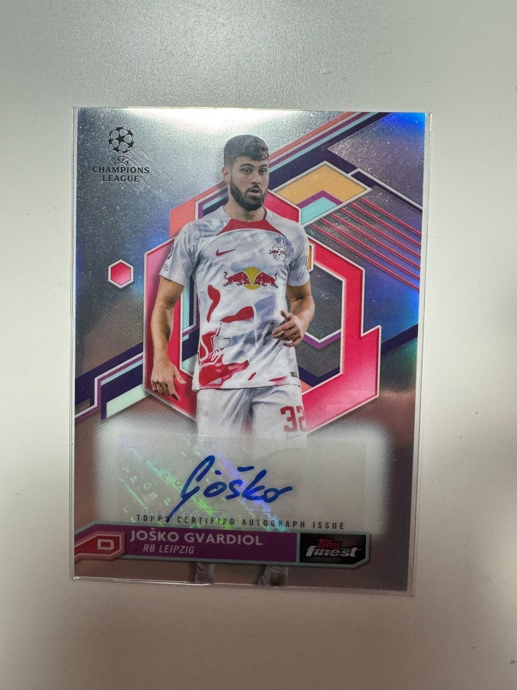 Josko Gvardiol auto card -Man CIty/ Topps Finest (Neu und ...