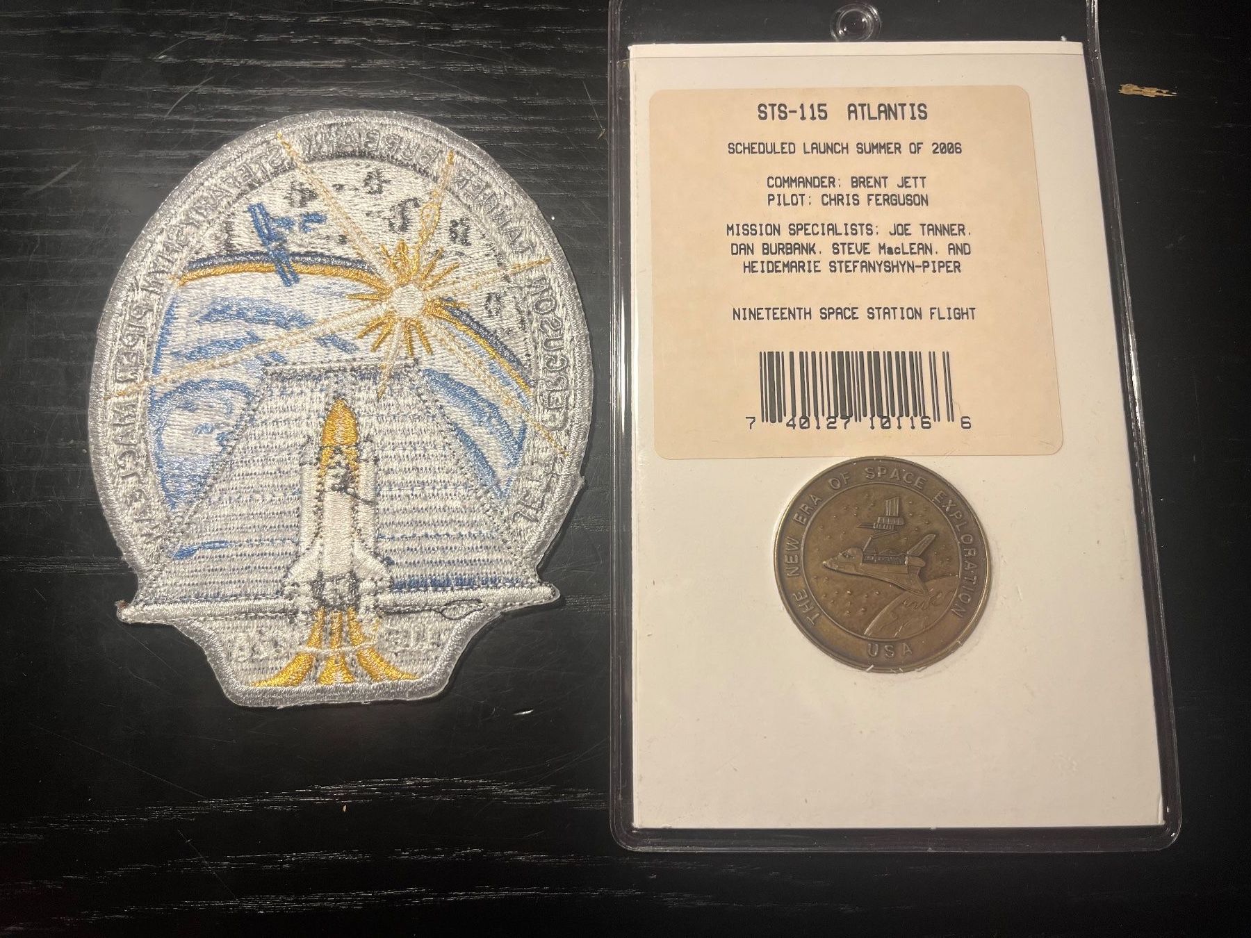 NASA STS-115 Mission Patch und Coin Atlantis (Neu und originalverpackt ...