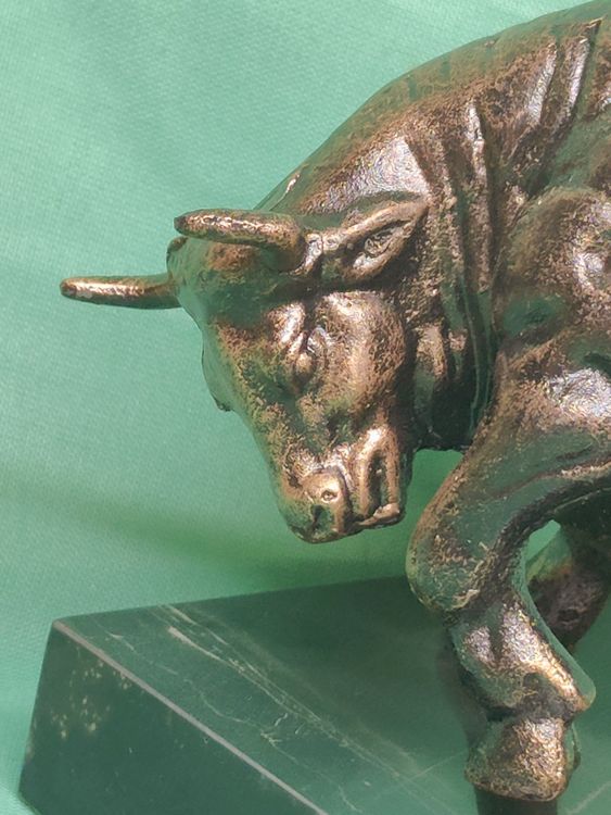 EINEN SEHR IMPSANTEN SCHWEREN STIER GUSSEISEN BRONZIERT (Gebraucht) in ...
