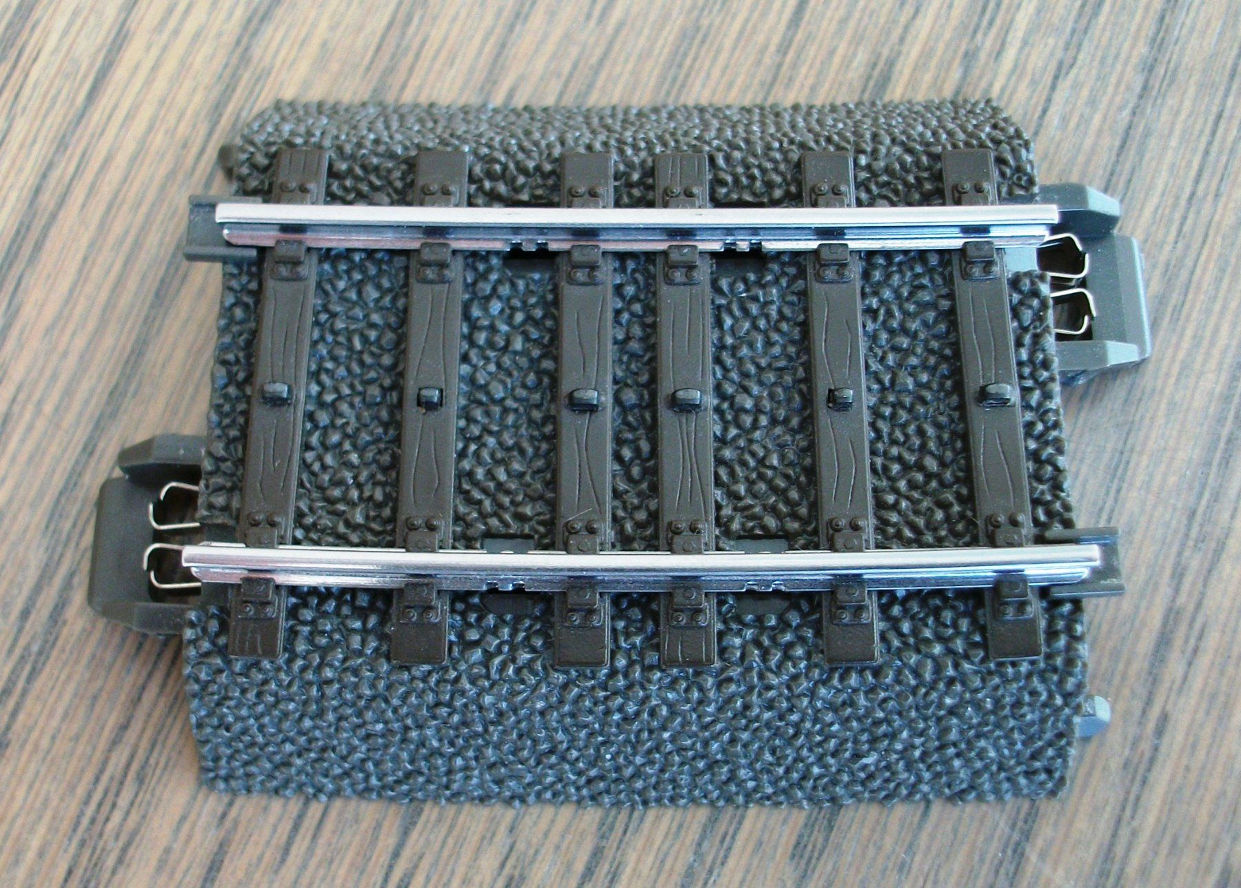 C-Gleise, 24206 R2, neu, ab 1 Stück (Neu (gemäss Beschreibung)) in St ...