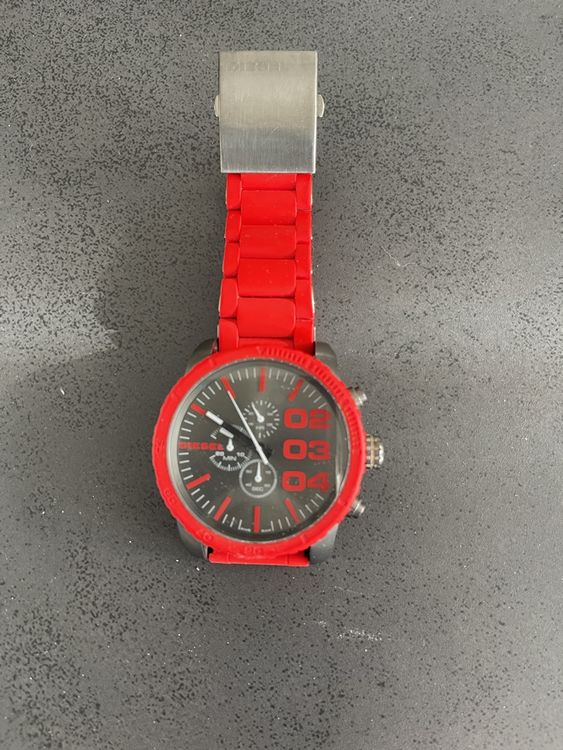 Diesel Chrono Uhr rot | Kaufen auf Ricardo