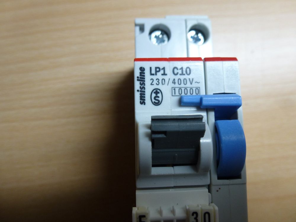 LS 1pol. C10 + N-Trenner F30 ABB-Smissline (Gebraucht) in Hombrechtikon ...