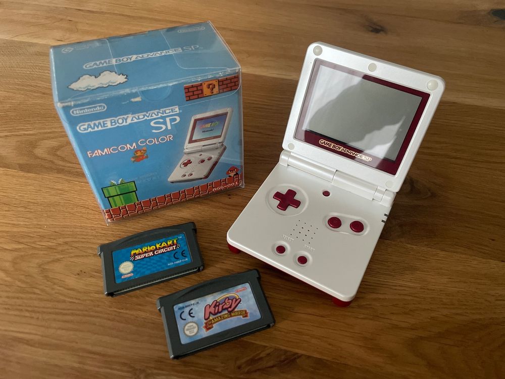 GameBoy Advance SP Famicom Color | Kaufen auf Ricardo