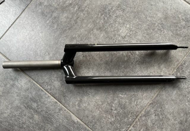 Solid Stahl Gabel | Kaufen auf Ricardo