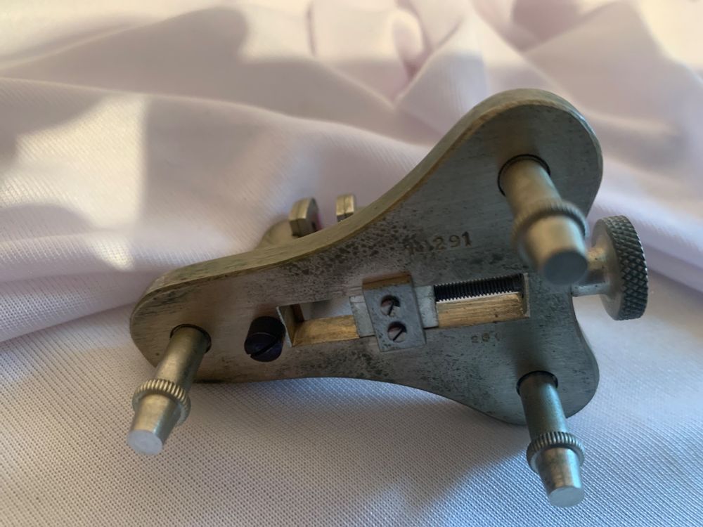 Équilibre aux balanciers Guenat - outillage horloger vintage | Kaufen ...