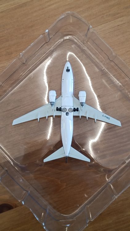 West Jet Boeing 737-700 1:400 (Neu (gemäss Beschreibung)) in ...