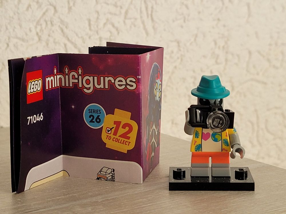 LEGO® 71046 - Minifigure Serie 26 - "Alien Tourist" - N°3 (Neu (gemäss ...