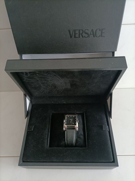 Montre Tank Versace FLQ99 (Gebraucht) in crans-montana für CHF 224.7 ...