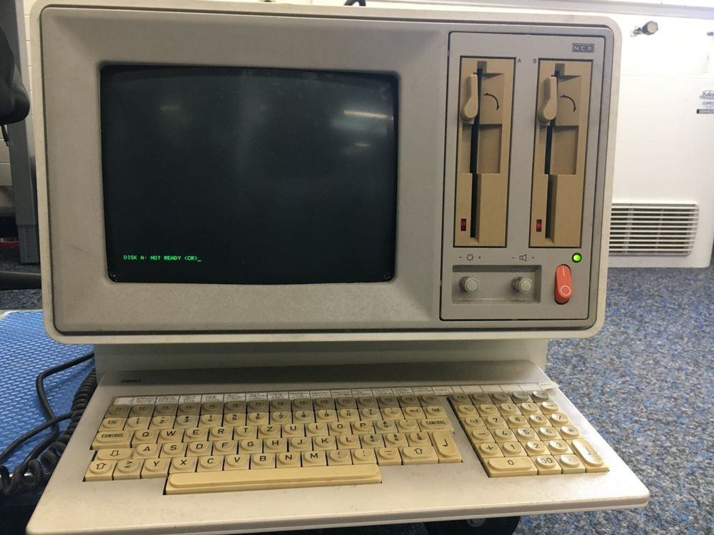 NCR MODEL 4 VINTAGE COMPUTER 1983 (Gebraucht) in Wangen ZH für CHF 306 ...