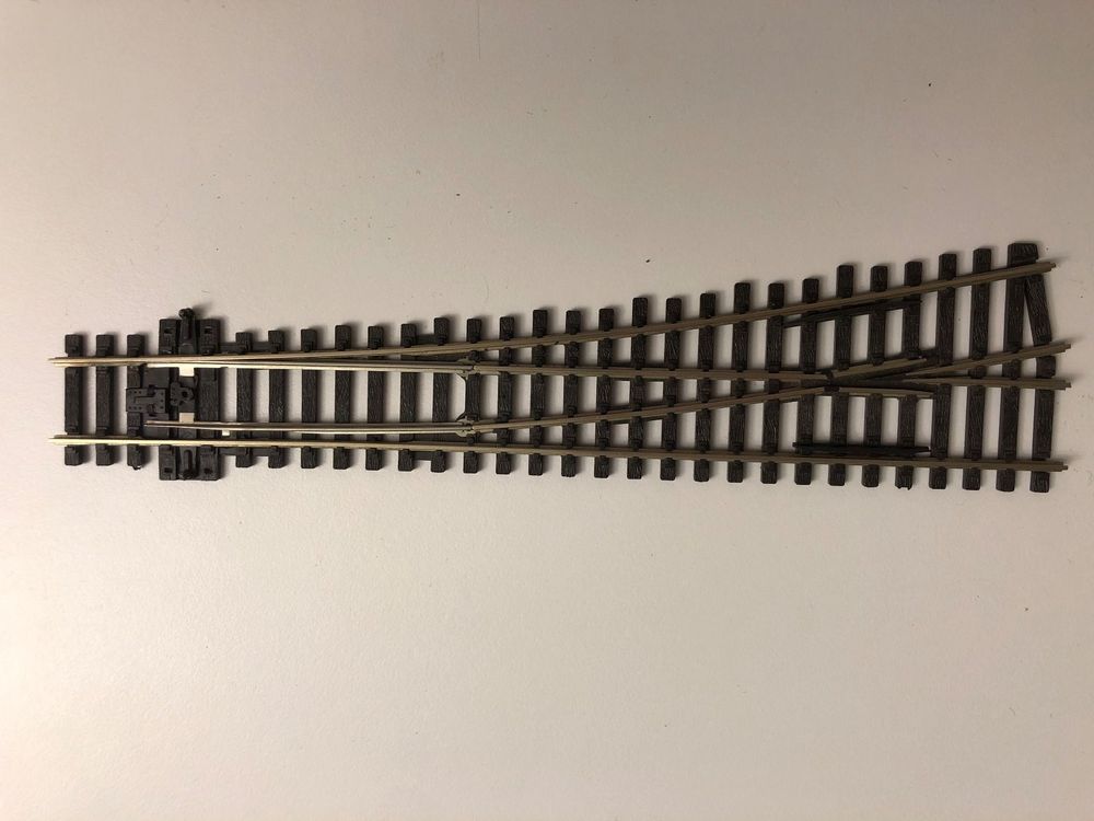 Peco SL-96 Left-Weiche mittl. Radius (Gebraucht) in Jonschwil für CHF ...