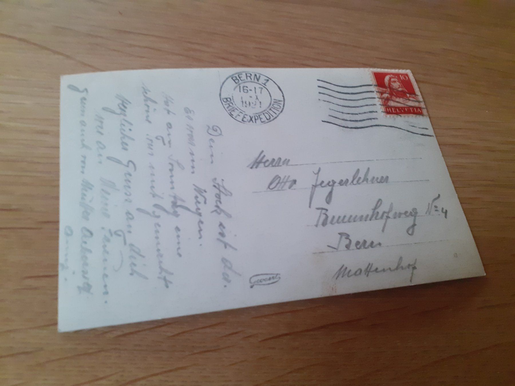 BERN 1 - PAAR mit TOCHTER vor WäHRSCHAFTEM HUUS - 1921 (Gebraucht) in ...