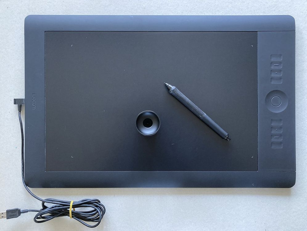 Wacom Intuos 5 touch L Grafiktablett (Gebraucht) in für CHF 45 – mit ...