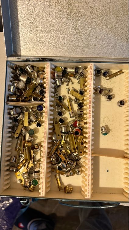 Elektronikteile Konvolut Vintage (Gebraucht) in Herisau für CHF 1 – nur ...