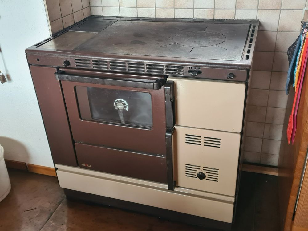 Kochherd Holzherd Tirolia Poêle Stufa Ofen (Gebraucht) in Miège für CHF ...