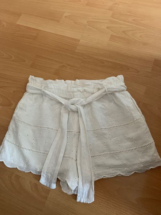 Joli short d’été blanc Zara t. M | Kaufen auf Ricardo