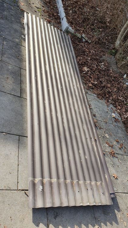 Wellblech Braun 24 Stk. 3 Meter ab 1.- | Acheter sur Ricardo