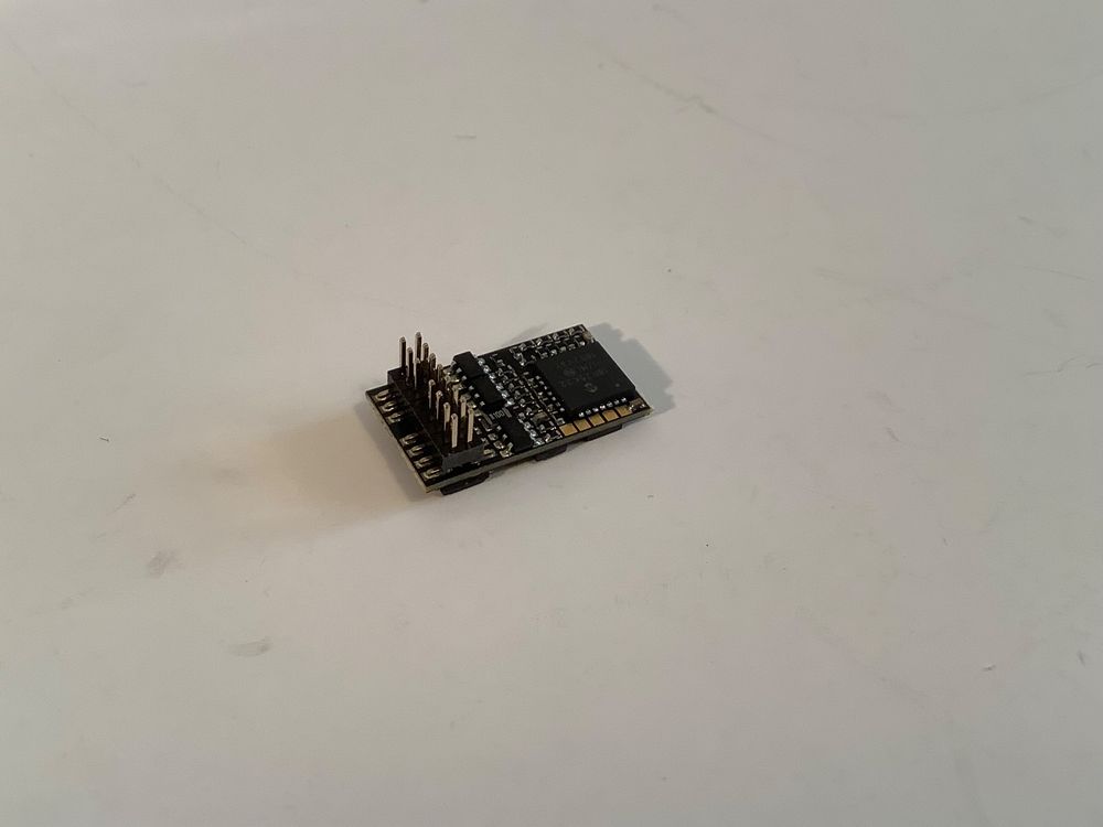 Zimo MX630P16 : Plux16 digital Decoder MKL (Gebraucht) in Bossonnens ...