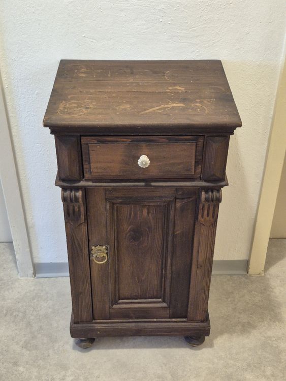 Kleines Schrankchen Holz
