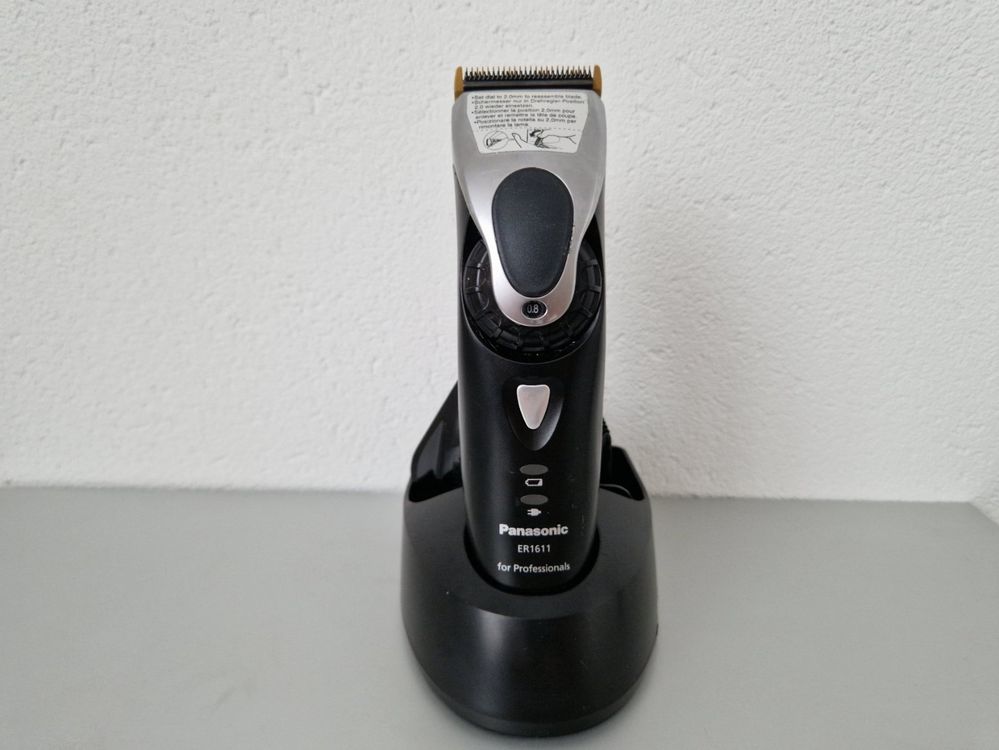 Panasonic ER1611 Professionelle Haarschneidemaschine (Gebraucht) in ...