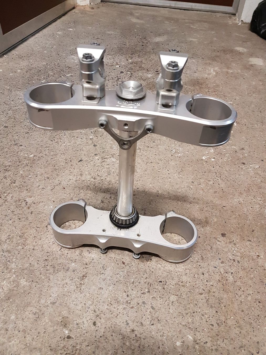 KTM Supermoto CNC Gabelbrücke 450/560 SMR 2007-2009 14-16mm (Gebraucht ...