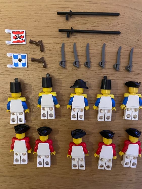 Lego Soldaten Minifiguren 5 Blauröcke und 5 Rotröcke | Kaufen auf Ricardo