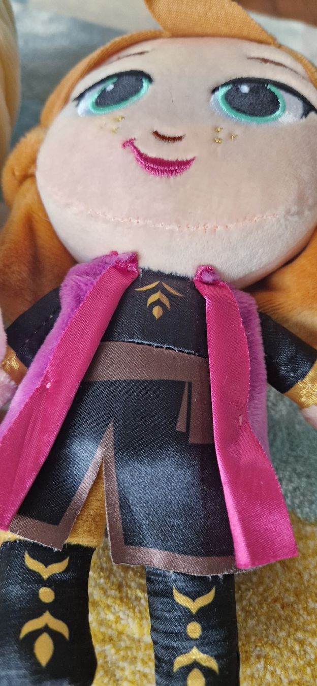 Frozen Set aus Elsa und Anna Kuscheltiere - neu (Neu (gemäss ...