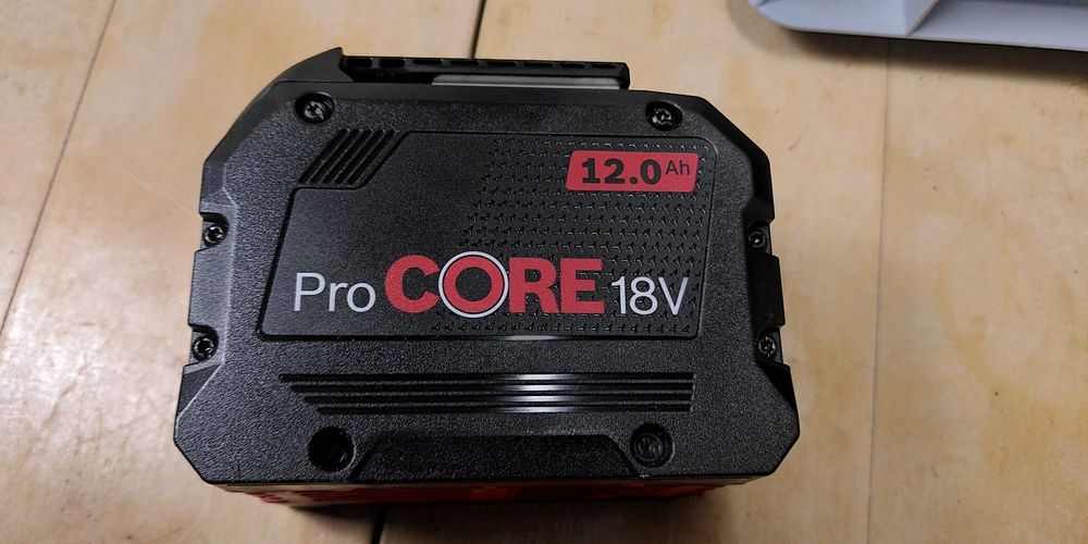 Bosch Akku ProCore 18V 12.0 Ah | Kaufen auf Ricardo