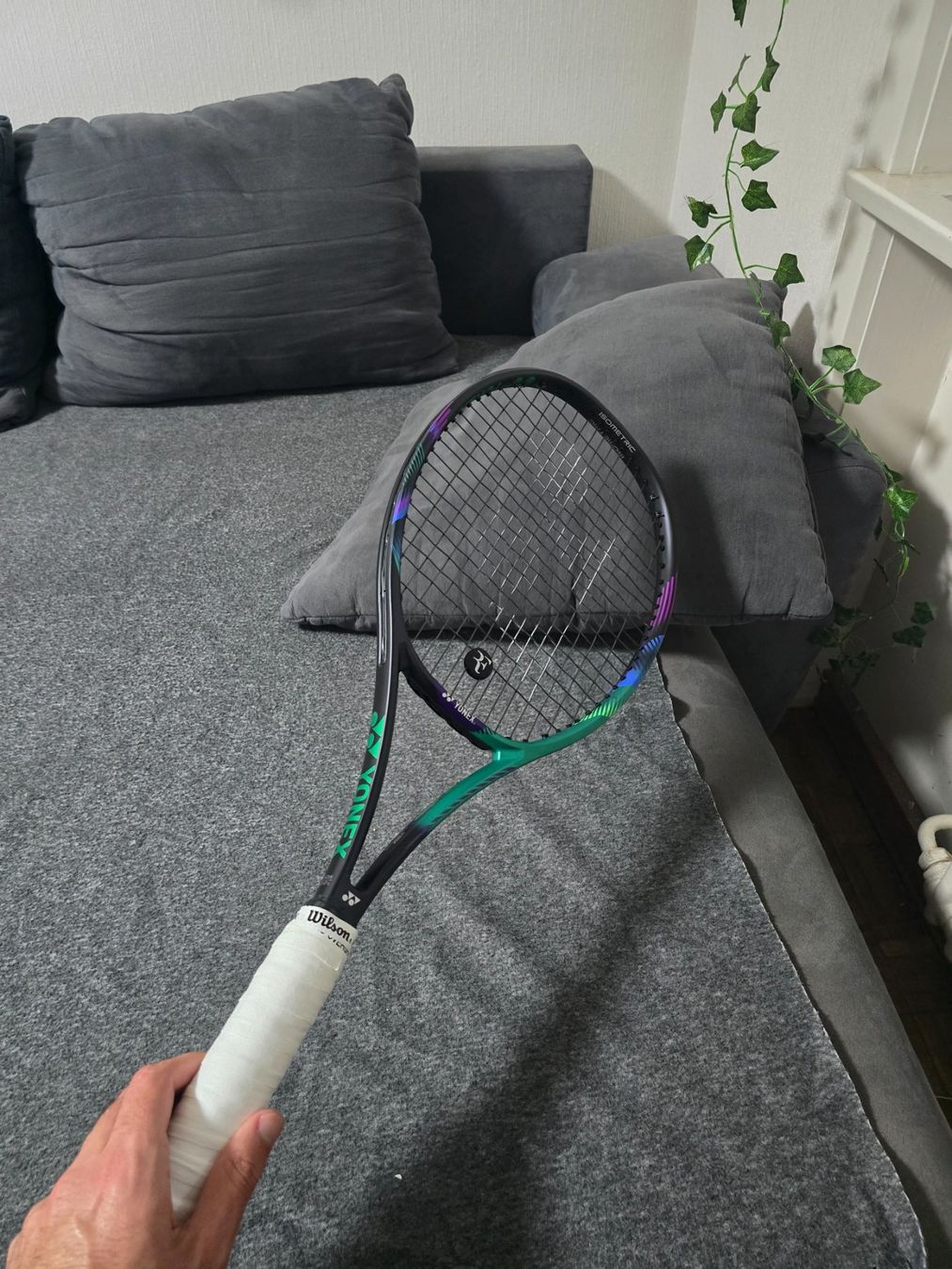 Yonex VCORE Pro 97H 330g (Wawrinka) (D'occasion) à Lausanne pour CHF 75 ...